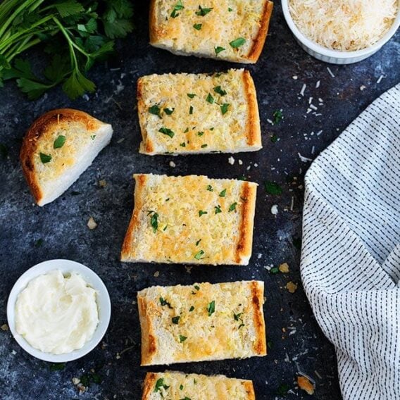 Caprese Garlic Bread Recipe