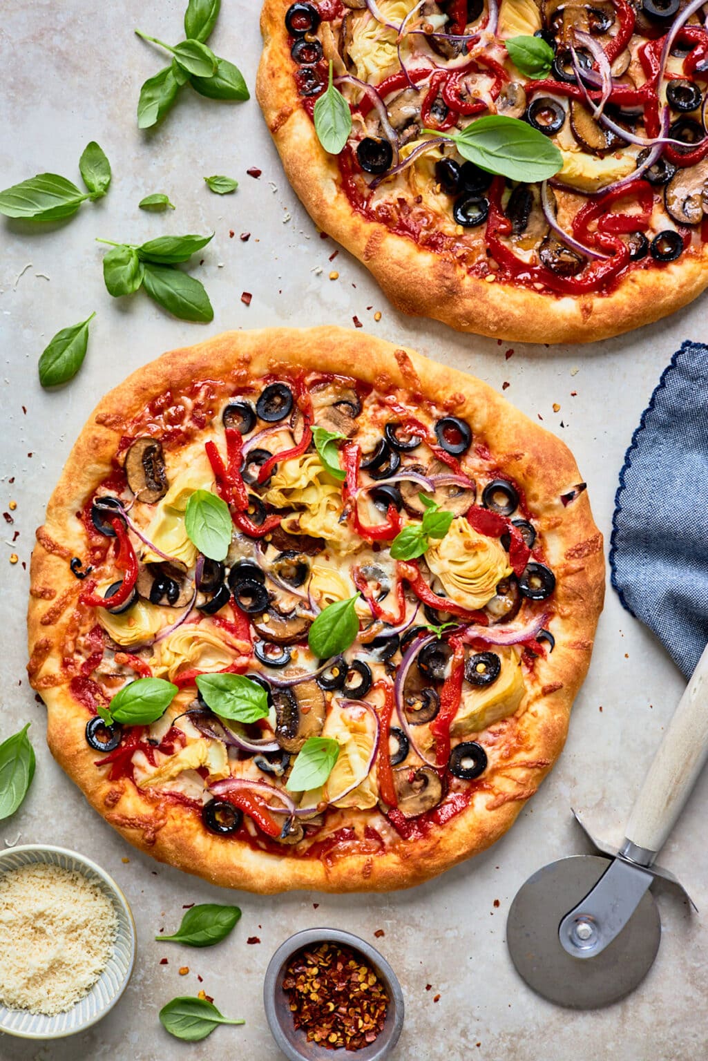 Favorite Veggie Pizza {the BEST!} - Two Peas & Their Pod