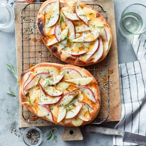 Pear Brie Flatbread {Simple!} - Two Peas & Their Pod