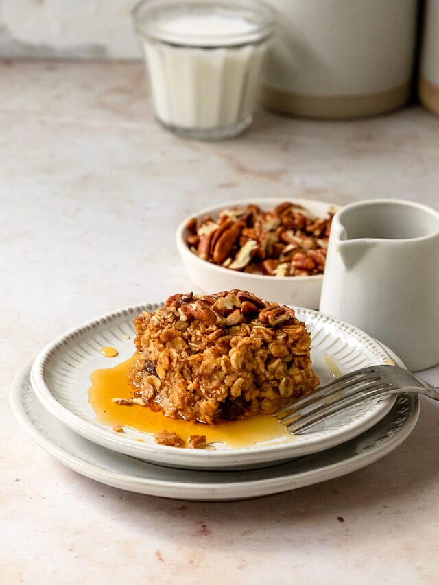 Baked Oatmeal - Two Peas & Their Pod