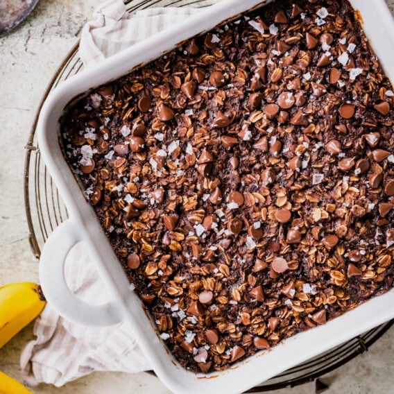 Chocolate Banana Baked Oatmeal
