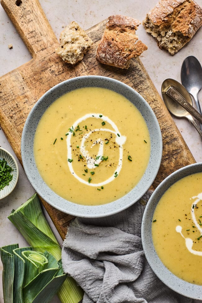 Potato Leek Soup - Two Peas & Their Pod - Doctor Woao