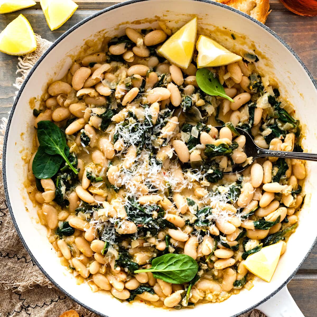 Creamy White Beans with Spinach