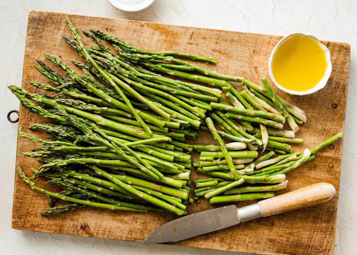 Roasted Asparagus with Burrata