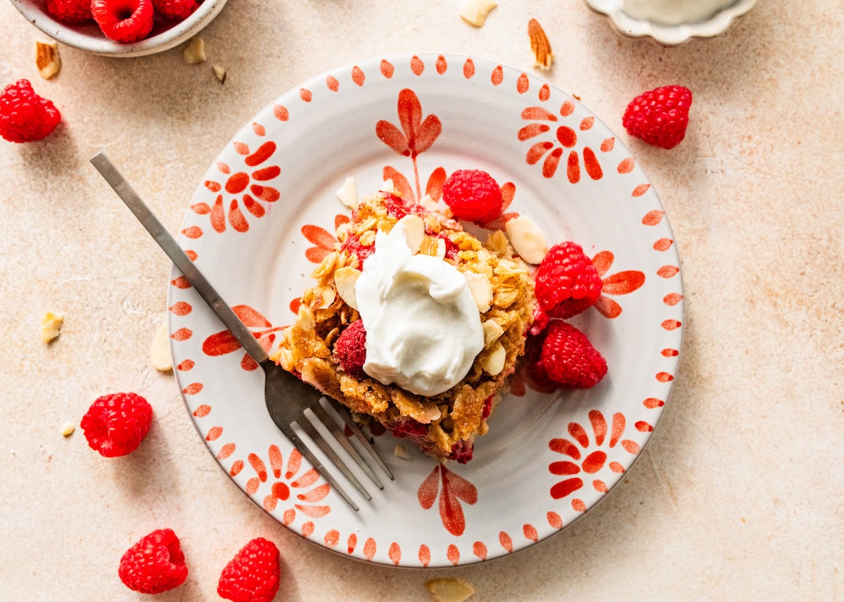 Easy Raspberry Baked Oatmeal